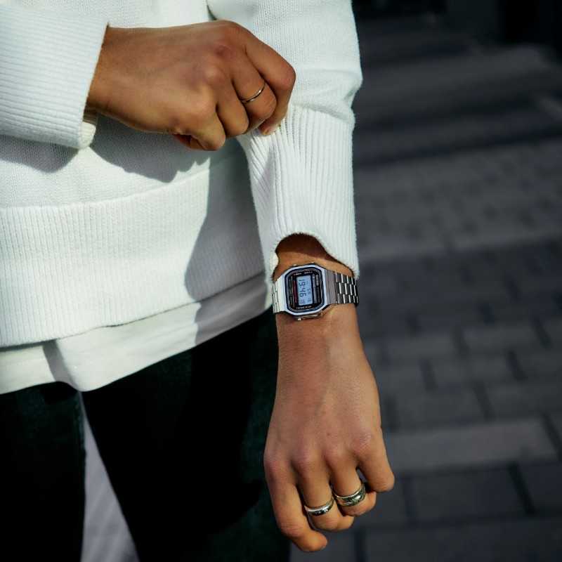 Casio Vintage Iconic A168WA, sin duda, es el mejor accesorio para el ...